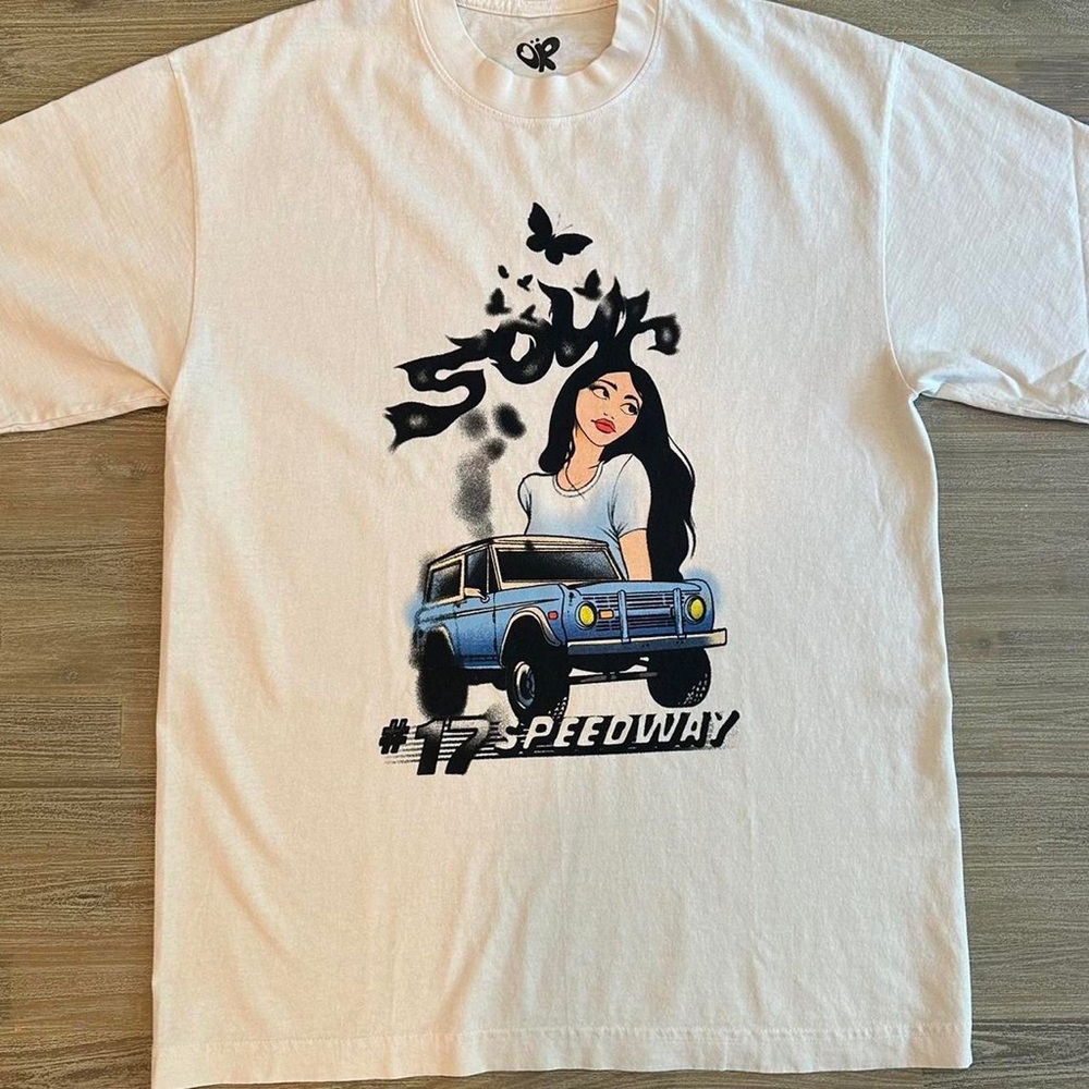 Olivia Rodrigo Sour Tour Merch Shirt! - Gem